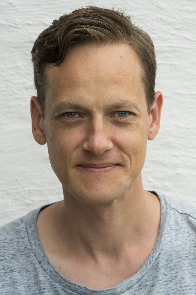 Om oss – Avkommersialiseringsutvalget