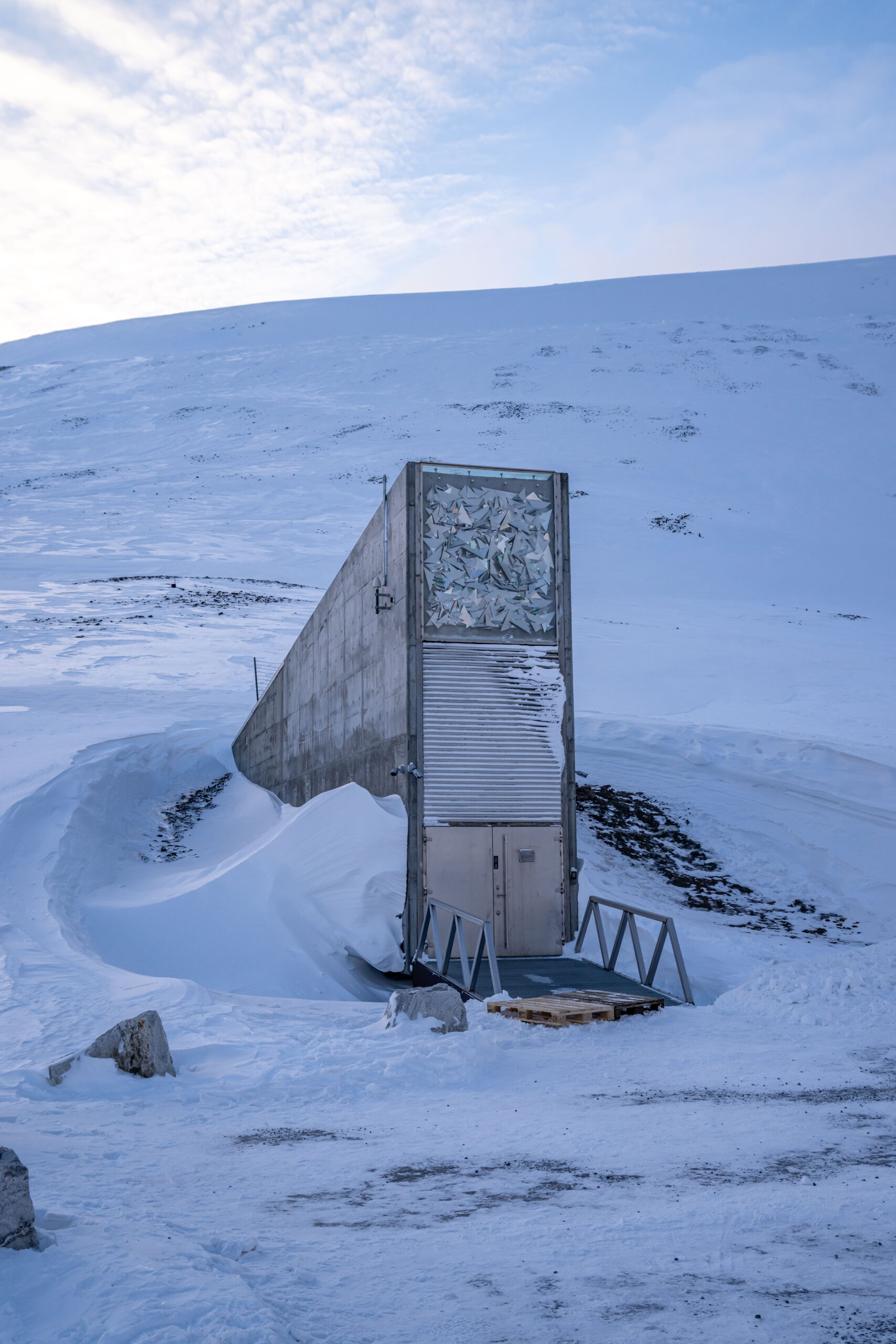 Landbruks-og-matdepartementet-Svalbard-Globale-Frøhvelv-28-Februar-2023 ...